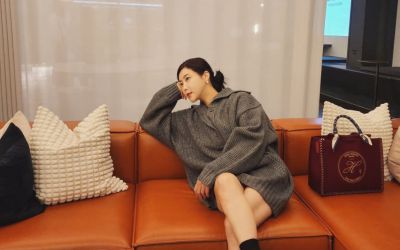 '18kg 감량' 솔비, 하의실종 패션으로 드러난 기럭지…턱선에 베이겠어 : ZUM 뉴스