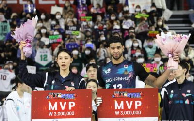 올스타 MVP 레오 "은퇴 전에 한국에서 우승하고파" : ZUM 뉴스