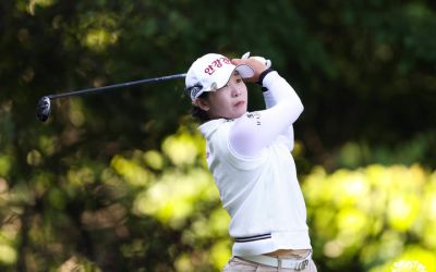 임진희, LPGA투어 안니카 드리븐 3R 공동 4위…선두와 3타차 : ZUM 뉴스