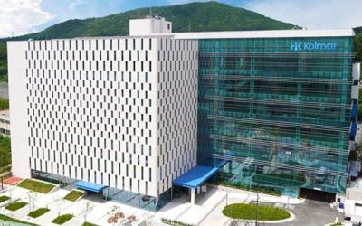 "날개 단 K뷰티" ODM 톱2 한국콜마·코스맥스 매출 2조 '동반 돌파' : ZUM 뉴스