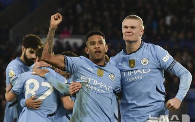 '사비뉴 데뷔골' EPL 맨시티, 레스터 잡고 5경기 무승 탈출 : ZUM 뉴스