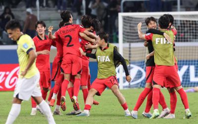 [포토] U20 대표팀 에콰도르 꺾고 8강 진출 : ZUM 뉴스