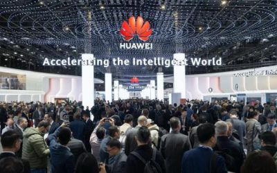 华为在MWC2025大会发布AI解决方案 : ZUM 뉴스