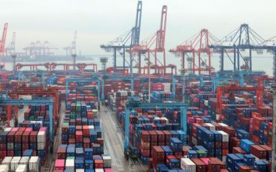 Falling freight rates pressuring South Korean shipping, aviation ...