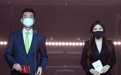 [2020 TMA] TMA 대상 시상자로 나선 김상규 대표-하지원 : ZUM 뉴스