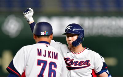 '역전 물꼬 튼' 박건우 "팀이 졌기에 개인 기록은…" [WBC] : ZUM 뉴스