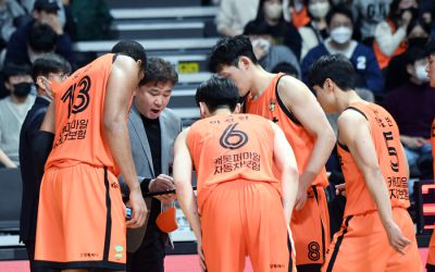 소노인터내셔널 10구단 창단, 선수-타 구단-KBL 모두 행복한 결말? : ZUM 뉴스