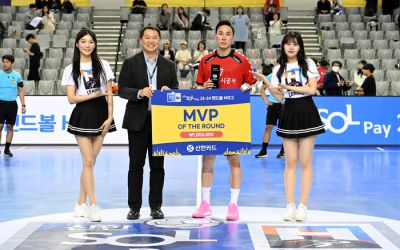 핸드볼 H리그 남자부 5라운드 MVP에 인천 정수영…캐논슈터에 상무 김명종 : ZUM 뉴스