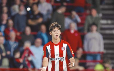 브렌트퍼드는 아스널에 패했지만…김지수, EPL 2연속경기 교체 출전해 패스 성공률 95% : ZUM 뉴스