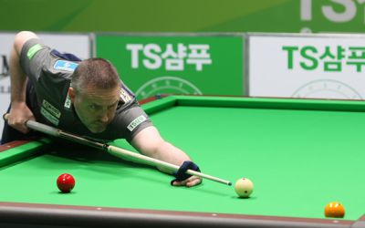 쿠드롱, 36분 만에 이연성 격파…PBA 8강 안착 : ZUM 뉴스