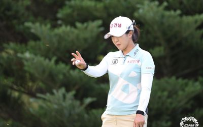 임진희·윤이나, KLPGA 맥콜·모나파크 오픈 1R 공동 선두 : ZUM 뉴스