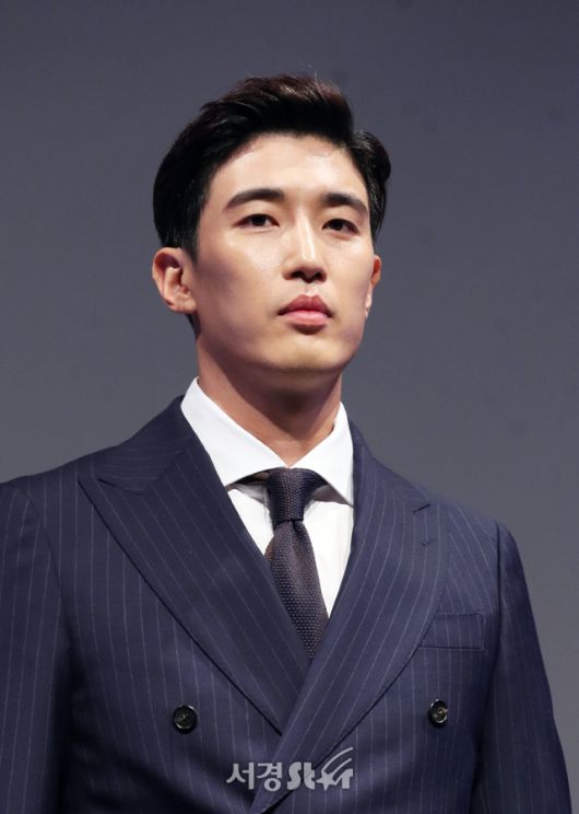 상간남 피소 강경준 →이혼 최민환·율희···가족 예능 잔혹사 [se★초점] Zum 뉴스