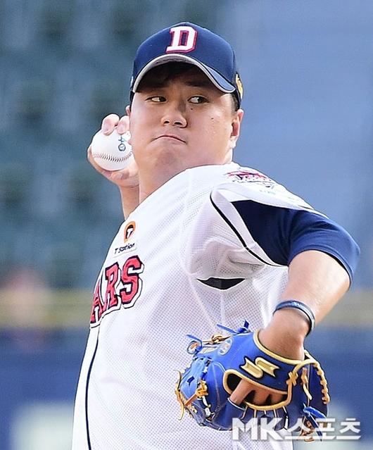 “몸무게 세 자리까지 갔다가 8kg 감량” ‘294일’ 마음고생 속 기다린 1군 마운드, ‘149km’ 강속구로 건재 알렸다 : ZUM 뉴스