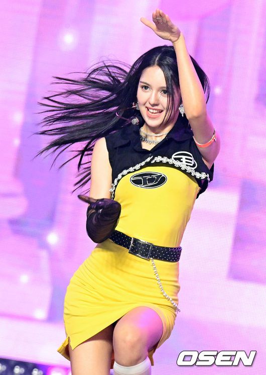 [사진]라필루스 샨티, '무대를 나는 요정' : ZUM 뉴스