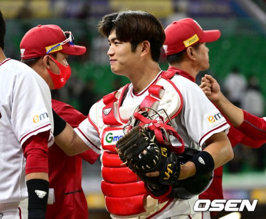 SSG, 김광현-김민식 배터리 호흡…키움, 1번 김준완 LF-2번 이용규 DH [KS1] : ZUM 뉴스