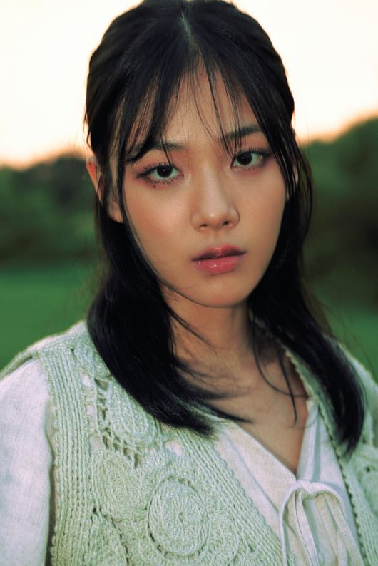 비비가 또? '키스 퍼포먼스'가 죄를 지은 것도 아니고 [Oh!쎈 이슈] : ZUM 뉴스