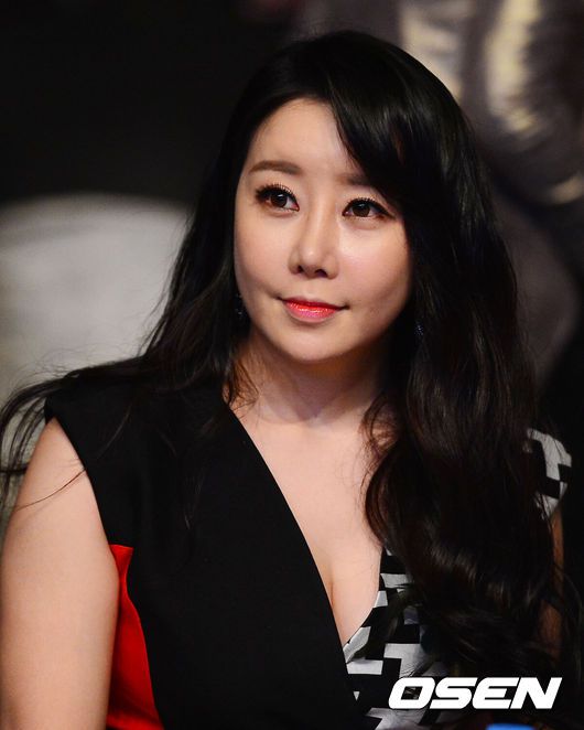 [단독] '상간녀 소송' 하나경 "법원 판결 유감, 죽은 아기 위해서라도 억울함 풀 것" (종합) : ZUM 뉴스