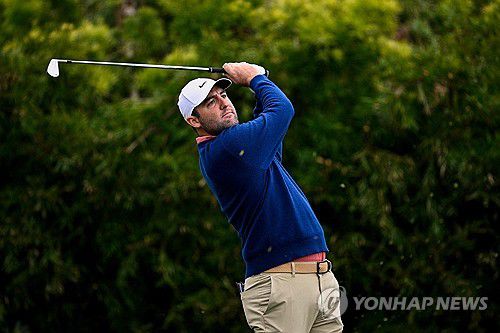 '새 퍼터' 김주형, PGA 투어 AT&T 페블비치 프로암 2R 공동 4위(종합) : ZUM 뉴스