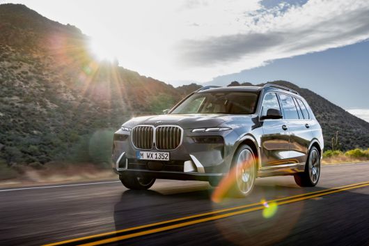 BMW, 플래그십 SAV ‘뉴 X7’ 사전예약…가격은 1억 중반대 : ZUM 뉴스