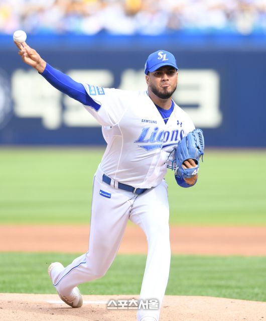 “사흘 휴식? 충분히 가능해, PO 아닌가!” 레예스, 4차전 문제 없다…코너도 응원했다 [PO1] : ZUM 뉴스