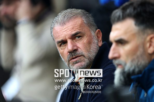 英 ‘단독’ 떴다 “손흥민, 또 취직했어” 韓 선수들 적극 활용했던 ‘SON 스승’ 포스테코글루, EPL 잘리고 셀틱 복귀 유력 : zum 뉴스