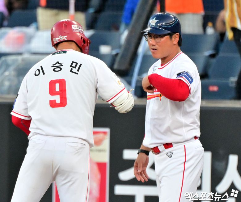 SSG, 25일부터 日 가고시마 유망주 육성 캠프 실시...'NPB 403홈런' 야마사키 인스트럭터 초빙 : zum 뉴스
