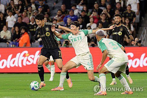 "손흥민 못 막으면 끝" PO 2차전도 키 플레이어는 SON…1차전 MOM→LAFC 8강행 이끌까 : zum 뉴스