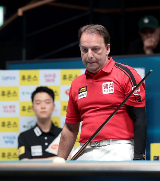 산체스 꺾은 '신성' 김영원, 2연속 우승 도전…PBA 7차 투어 '와일드카드' 조병욱과 128강 맞대결 : zum 뉴스