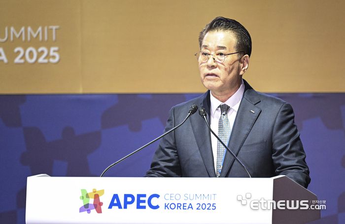 [APEC 2025]장인화 포스코 회장 “다자 공급망 협력으로 미래 개척” : zum 뉴스