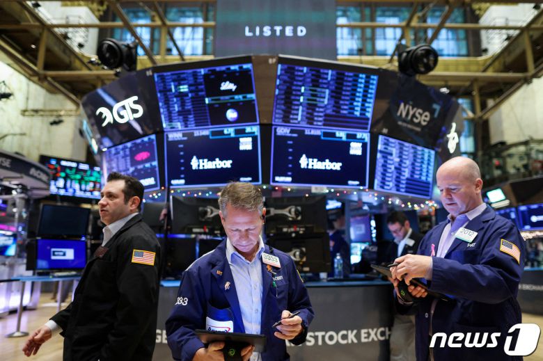 CPI 예상 부합, 미증시 일제 상승…상승폭은 크지 않아(상보) : zum 뉴스
