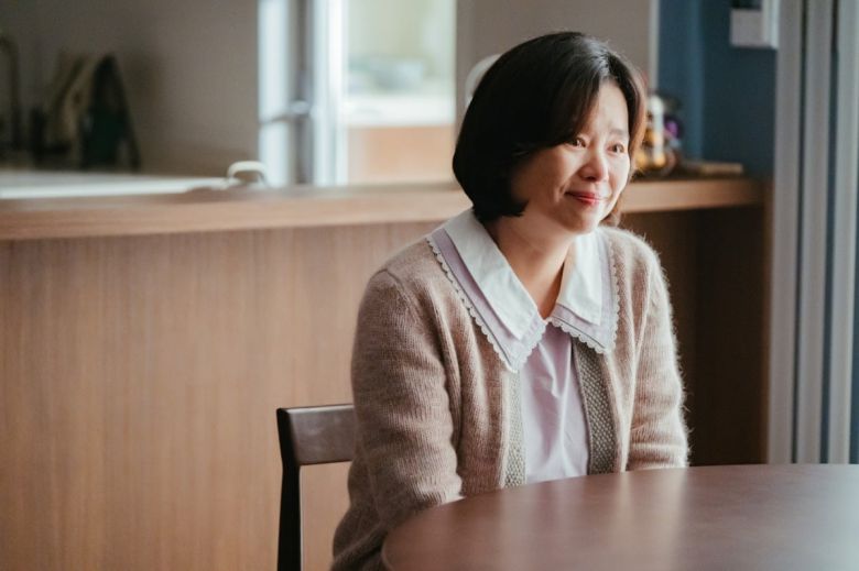 장혜진, 두 남매 번듯하게 키워 놨는데…'사고' 이후 무너졌다('러브 미') : zum 뉴스