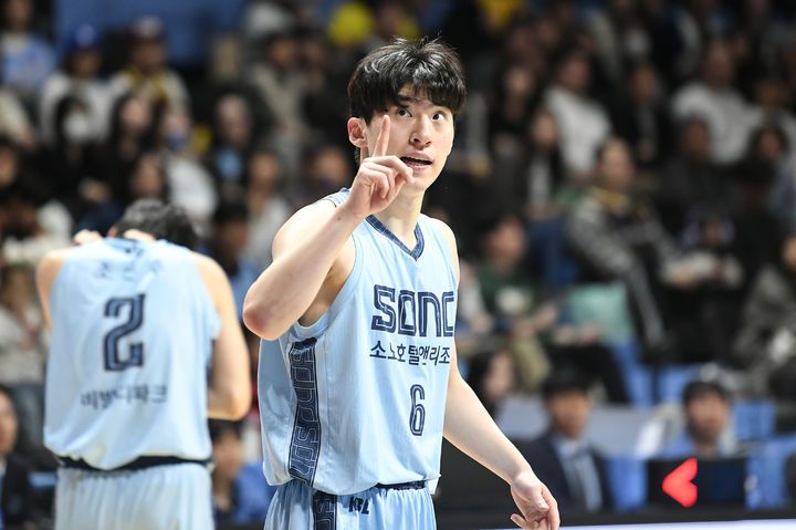 프로농구 삼성, KCC에 23점 차 완승…소노·DB도 승전고(종합) : zum 뉴스