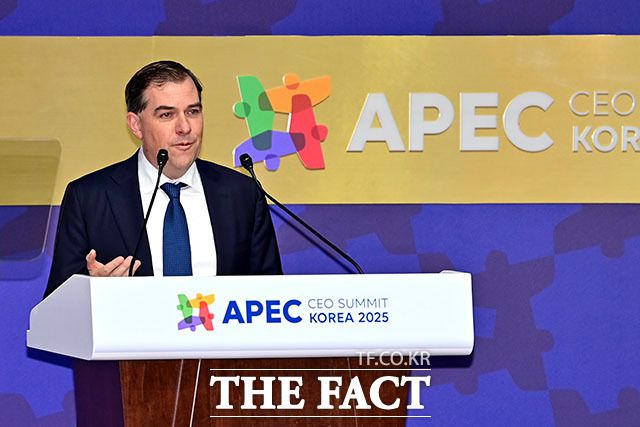 'APEC CEO 서밋 기조연설'하는 전세계 경영자들 [TF사진관] : zum 뉴스