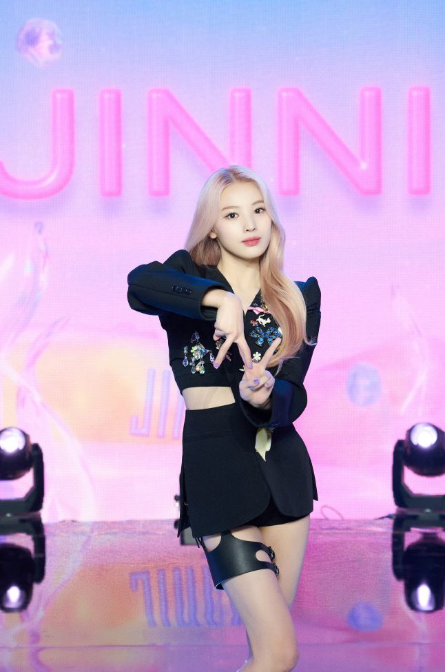 "전원이 에이스!" 엔믹스, '걸그룹 명가' 명성 이을 JYP의 자신감[종합] : zum 뉴스